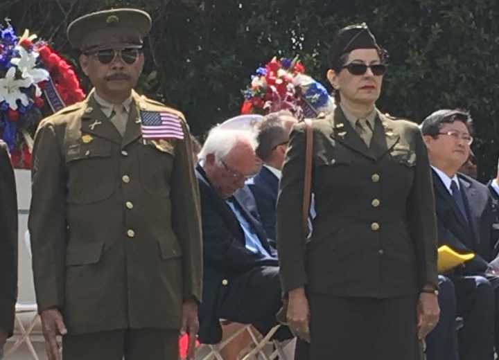 PHOTO: Did Bernie Sanders fall asleep during Memorial Day ceremony ...